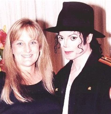 Debbie Rowe Biography Former Wife Of The King Of Pop Michael Jackson