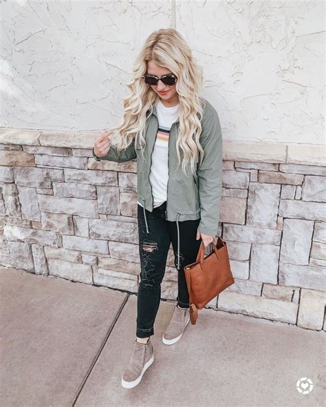 How To Style Steve Madden Wedge Sneakers And Anorak Jacket Simple