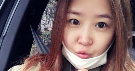 신지 쌩얼 셀카 공개어떤가 보니 오호라~