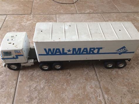 Vintage Nylint Walmart Semi Truck Tractor Trailer Diecast Pressed Steel