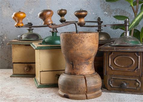 How To Date An Antique Coffee Grinder • Crazy Coffee Bean