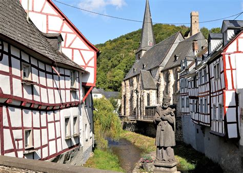 Monreal Michael Usadel