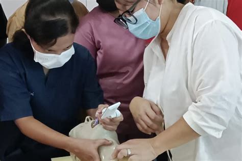 Fk Unud Gelar Pelatihan Kepada Dokter Rsud Dr Hendrikus Fernandez Larantuka Bali Prawara