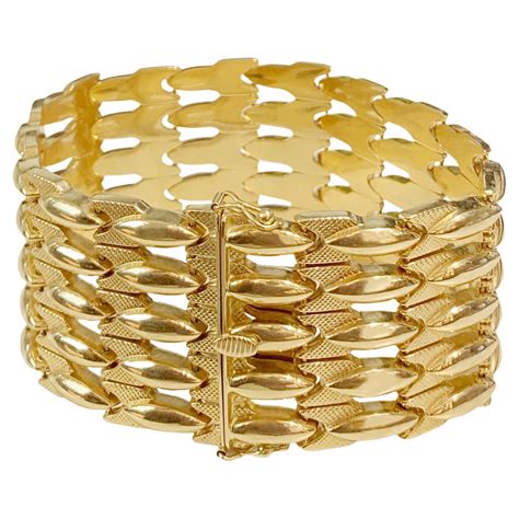 18k Yellow Gold Bracelet Brushed And Shiny Mesh Year 1960 For Sale At