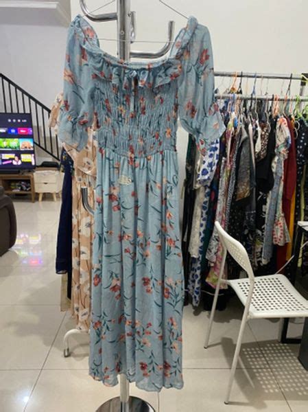 Jual Kris Setrika Uap 1 Ltr Putih Abu Abu Terbaru Ruparupa