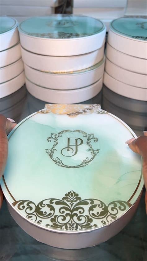 Isabella Invitations