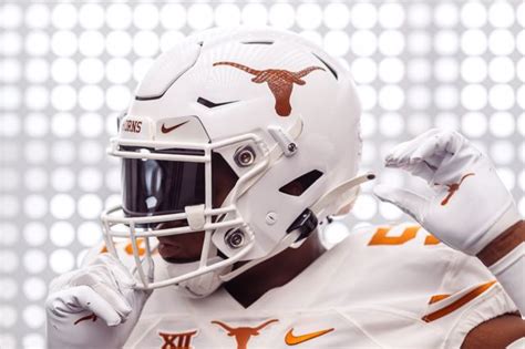 Devon Campbell Offensive Line Offensive Guard Texas Longhorns Nil Profile Opendorse