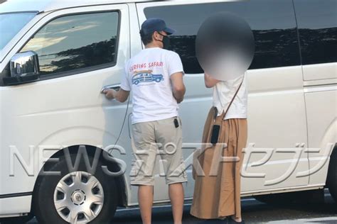 【写真】《田中美佐子との格差離婚から1年》深沢邦之が“一回り以上”年下ファンとホテルデート、本人は「個人的につきあっているという感覚はありませ