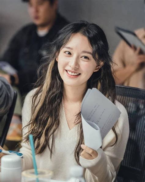 Kim Ji Won Thảo Luận Tham Gia Bộ Phim Queen Of Tears Saokpop