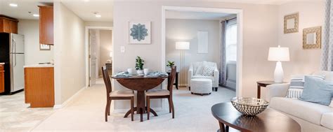 Spacious 1 And 2 Bedroom Luxury Senior Living Apartments