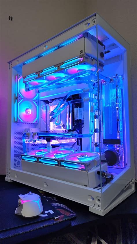 Nv7 Custom Loop Build Rphanteks