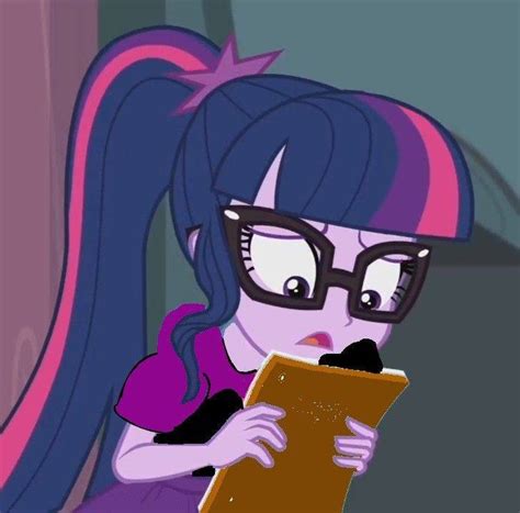 Sci Twi Receiving A Bad Message For Her Friend Jon By Catoon28 On