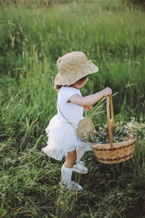 Cute Girl Pick Photos Download The Best Free Cute Girl Pick Stock