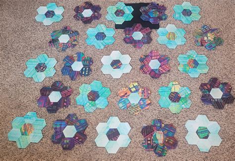 First Ever Epp 26 Flowers Made Now To Connect Them With Some Black Its Going To Be Small