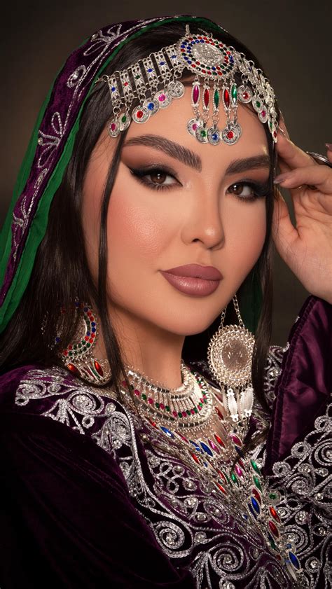 ‎لباس افغانی و هندی‎ ‎میکاپم مورد پسندتون هست🫶🫠؟ افغانستان عروس چالش تیکتاک‎ Instagram