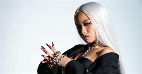 Zae Debuts Into The Philippines Hot 100 With Subomoto