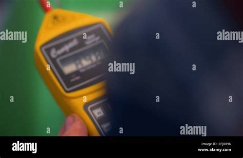 Wet Sponge Test Stock Videos And Footage Hd And 4k Video Clips Alamy