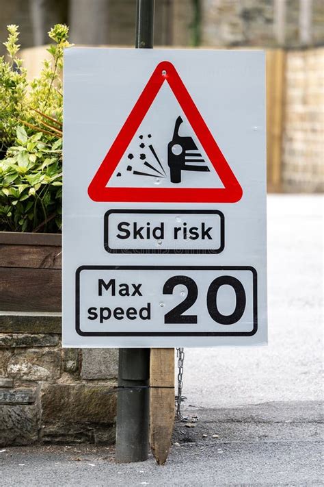 Maximum Speed Limit 60 Sign Stock Image Image Of 60km Speed 338460493