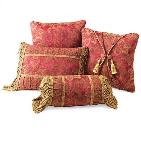 Decohome Classic Pillows