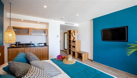 Orient Beach Hotel Prices And Reviews Orient Bay St Martin St Maarten