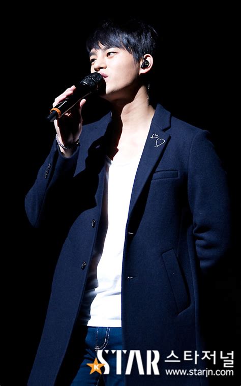 스타포토 서인국 볼수록 빠져드는 외모스타저널