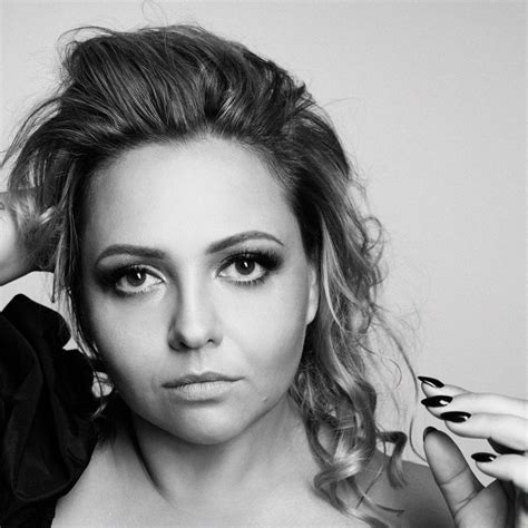 Madlen Songs Events And Music Stats