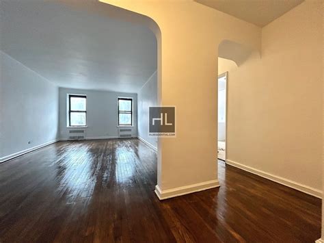 Ovington Avenue — Listing History And Nearby Rentals