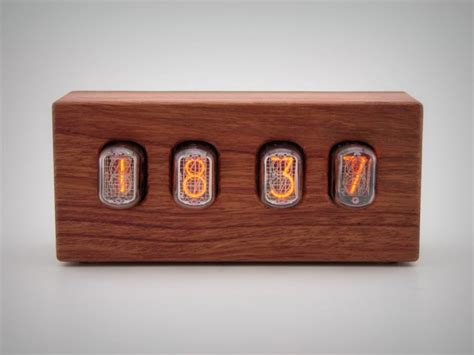 Steampunk Nixie Clock That Requires Little Power Digsdigs