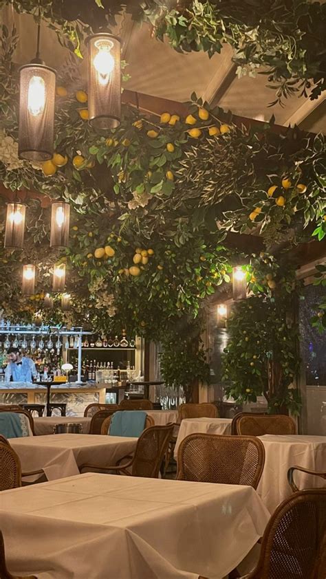 Pin By Makennah Santana On Po Party Restaurant Pictures Cozy