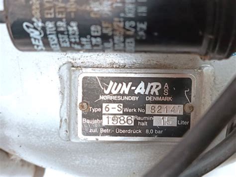 Jun Air 6 S Oil Lubricated Piston Compressor 15 Liter Air Compressor 8 0 Bar In Borken North