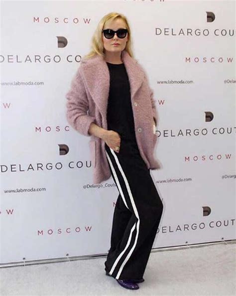 Top Of Perfection Larisa Verbitskaya 58 Ans A Lair Jeune Et élégante