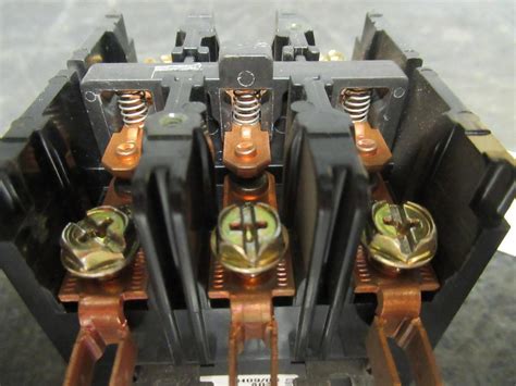 Used Products Unlimited Contactor 3100 30t928tn Hn53cc115 600v 30a