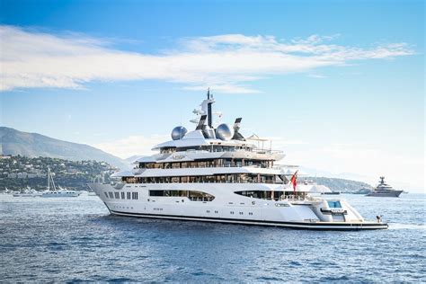 Amadea Yacht • Suleiman Kerimov 325m Superyacht