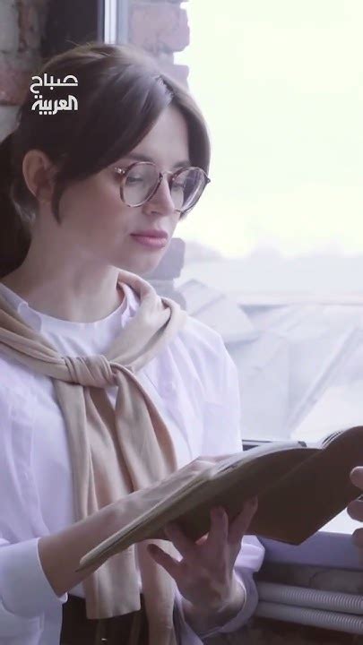 وارن بافيت استثمر في قدرتك على التواصل لجذب الثراء Youtube