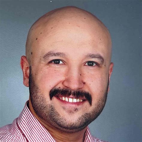 Bahadir Genc Examinierter Altenpfleger Helios St Elisabeth Klinik Oberhausen Xing