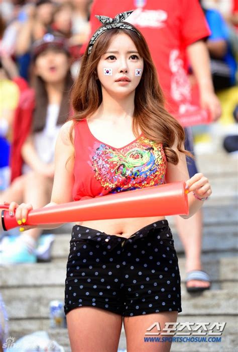 Para Suporter Cantik Seksi Korea Selatan Kaskus
