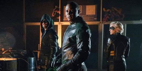 The Most Controversial Arrowverse Storylines Ranked