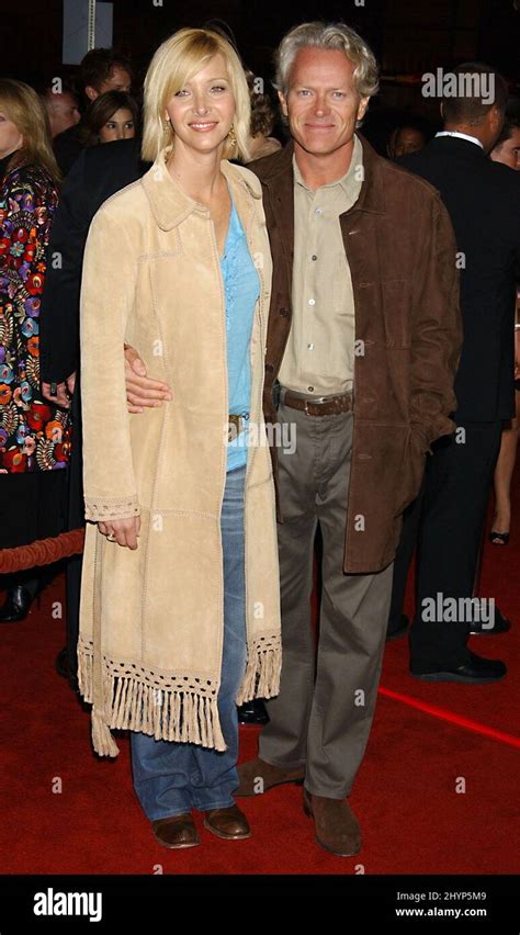 Lisa Kudrow Ehemann Lisa Kudrow Renovates Her Cousins Condo With
