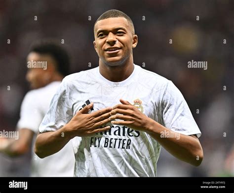 Warsaw Poland August 14 Kylian Mbappe Of Real Madrid During The