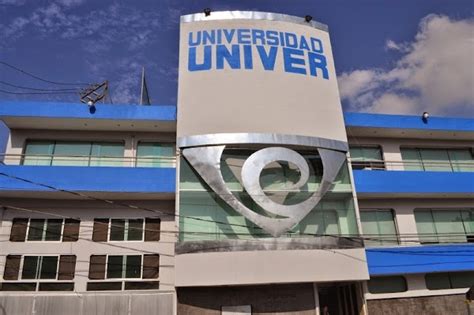 Universidad Univer Plantel Nayarit Tepic Del Panteón 3