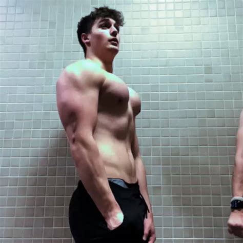 I Want To Lick Those Nipples So Badly 🥵 R Nuttopeanut