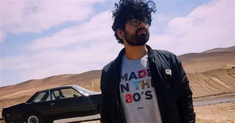 El Cantautor Peruano Ohmar Con H Presenta Valeria