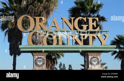 Orange County Sign Stock Videos And Footage Hd And 4k Video Clips Alamy