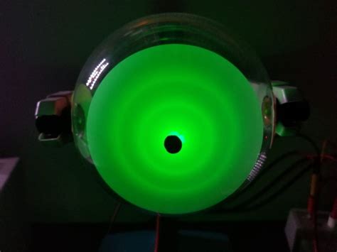 Electron Diffraction Apparatus Ucsc Physics Demonstration Room