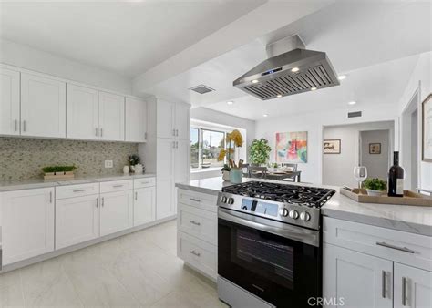 1218 S Kings Court Dr Anaheim Ca 92804 Redfin
