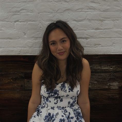 Trinity Ann Trinityxann เรื่องราว Snapchat ตลอดจน Spotlight และเลนส์