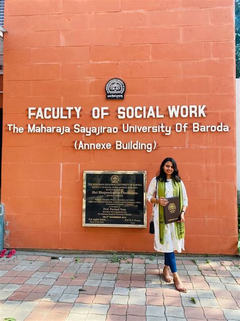 Vidhi Patel On Linkedin Convocationday Degreeachieved