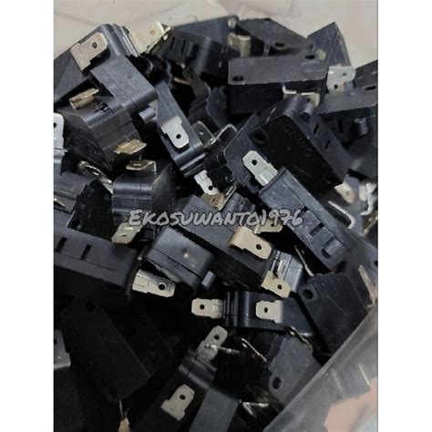 Jual Micro Swict Limit Swict Saklar Magic Com Shopee Indonesia