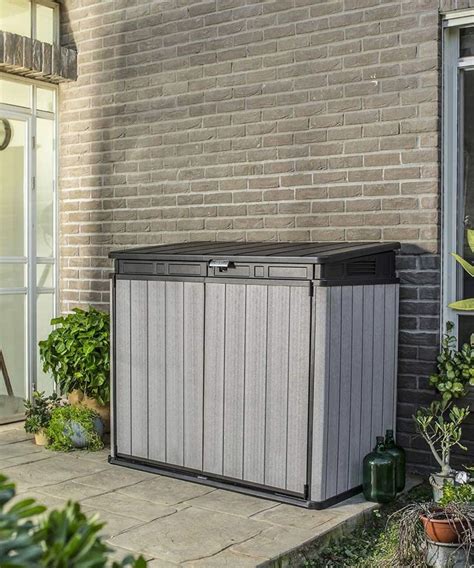 How To Declutter A Backyard Expert Tips For A Relaxing Spot Homes And Gardens