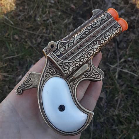 Denix Replica Non Firing 1866 Double Barrel Derringer Brass